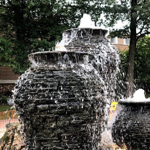 Water Features – Bubbs Ponds and Water Features